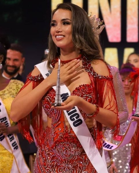 Universal Woman Pageant